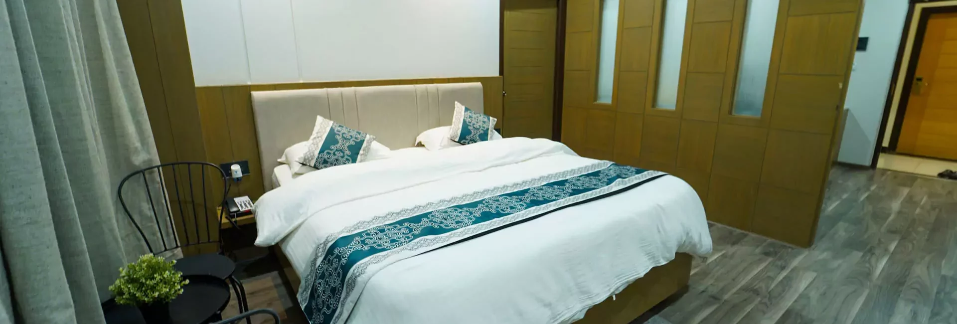 Deluxe Room – Dvr Mansion